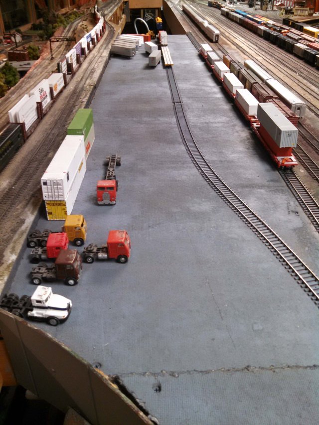 Intermodal Yard Model Railroad Layout Model Railroad For Beginners